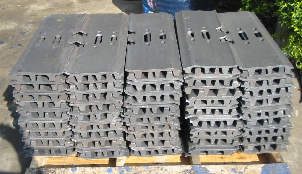 Dozer แผ่น Track Pad Hd200 Excavator Bulldozer Track รองเท้า - Buy ...