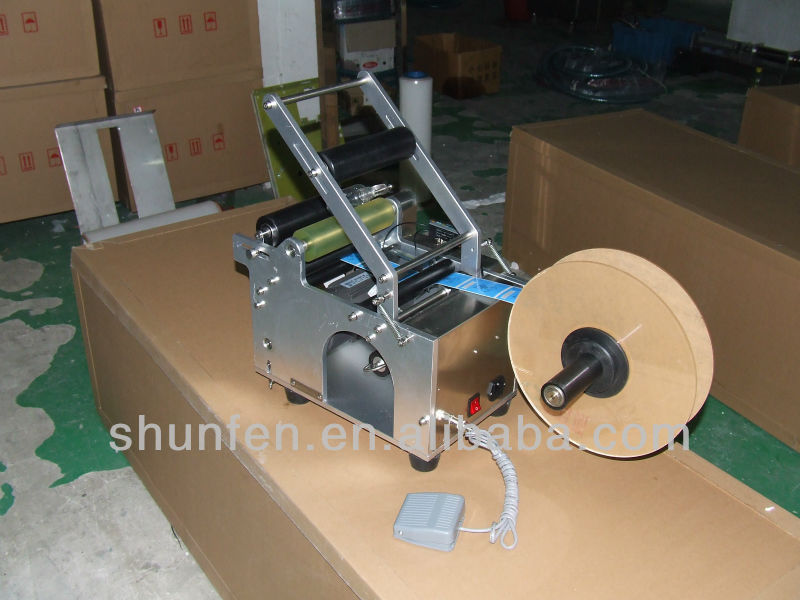 Mt50 Semi-automatische Ronde Fles Etiketteermachine Met Pedaal,Semi ...