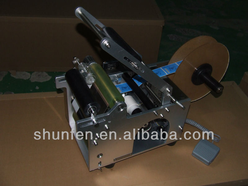 Mt50 Semi-automatische Ronde Fles Etiketteermachine Met Pedaal,Semi ...