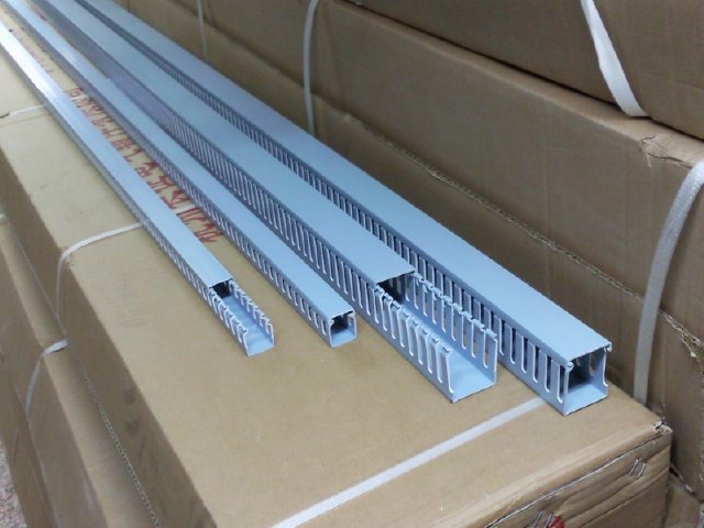 Halogen Free Pvc Slotted Cable Tray With Customization(wd) Manufacturer ...